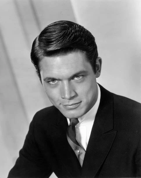 AMERICAN ACTOR CHAD Everett posing with head tilted forward a jack- Old ...