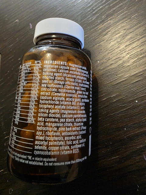 DAYLESFORD WOMEN'S HEALTH Menopause Formula 60 Capsules Sealed Exp 06/ ...