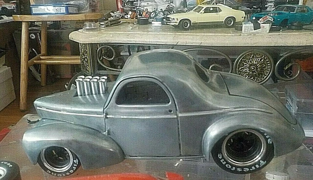 1/18 ERTL-RAT FINK Style 1940 Willys Gasser EUR 327,04 - PicClick FR