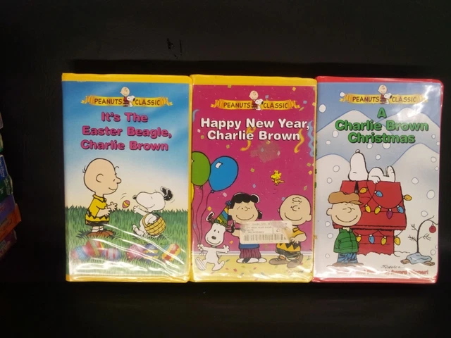 PEANUTS VHS LOT of 3 Easter Beagle Charlie Brown Christmas New Year £14 ...