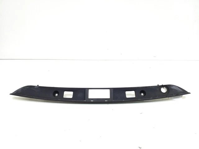 MERCEDES W204 - Heckklappe Formteil Typ Griff Original A2047400693 EUR ...