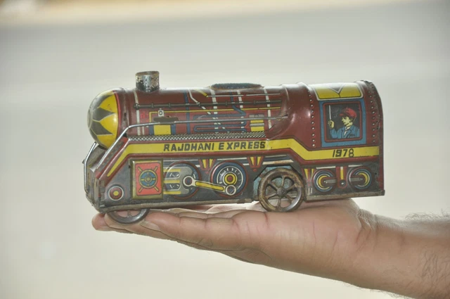 VINTAGE FRICTION RAJDHANI Express 1978 Litho Train Tin Toy $211.09 ...