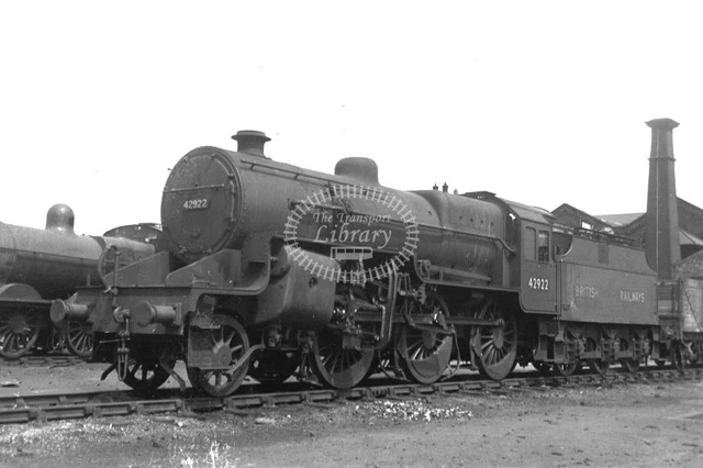 PHOTO BRITISH RAILWAYS Steam Locomotive 42922 Hughes 'Crab' Burton-on ...