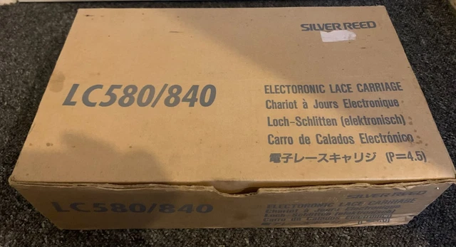 SILVER REED KNITTING machine electronic lace carriage LC 580 in Box £ ...