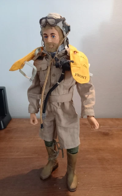 ACTION MAN VINTAGE 70s with RAF Pilot custom dragon uniform £45.00 ...