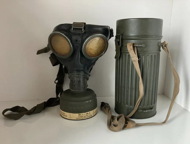 WWII WW2 GERMAN Military Gas Mask and Canister case box Luftwaffe ...