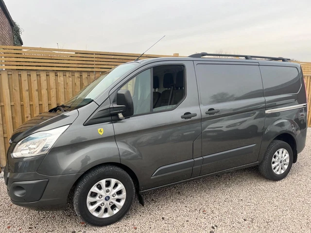 2015 FORD TRANSIT Custom 2.2 TDCi 330 Trend L1 H1 5dr PANEL VAN Diesel ...