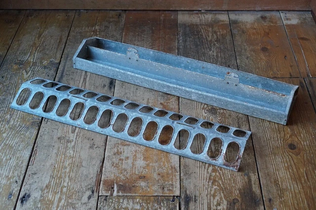 VINTAGE ELTEX GALVANISED Chicken Feeder Garden Planter Trough £30.00 ...