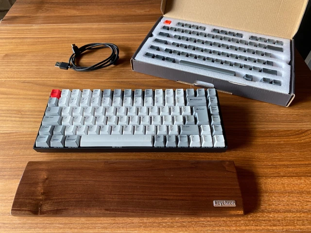 KEYCHRON K2 V2 Mechanical Keyboard BROWN Hot Swappable + retro caps ...