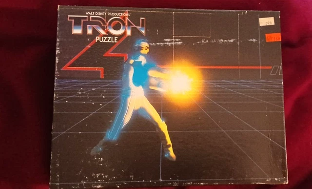 DISNEYS ICONIC TRON Disk Battle Jigsaw Puzzle Whitman 1982 Sealed ...