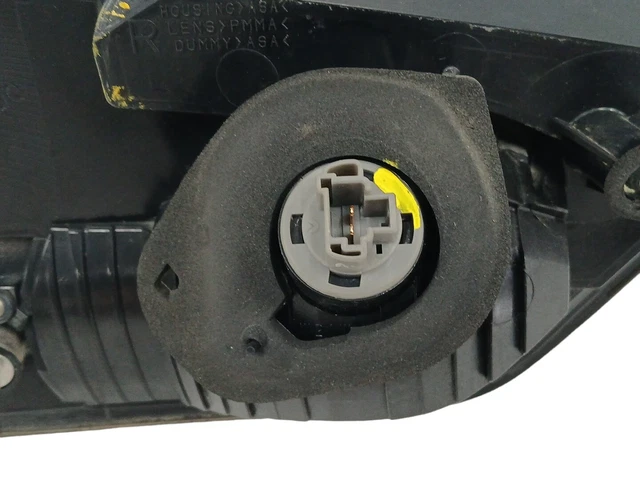 8331A006 PILOTO TRASERO Derecho Interior Para Mitsubishi Outlander (Cw0 ...