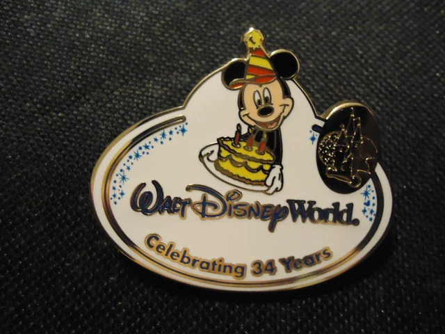 DISNEY WDW CAST Exclusive 34E Anniversaire Nom Étiquette Mickey Mouse ...