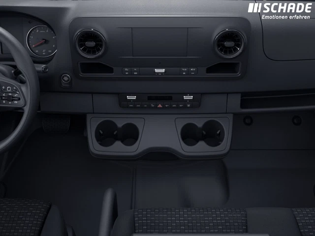 ORIGINAL MERCEDES BENZ Sprinter 907-910 Doppelcupholder (Code FG8) EUR ...