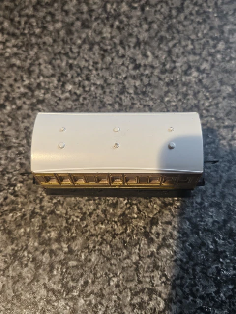 HORNBY OO GAUGE LNER Teak 4-Wheel Composite Coach Unboxed Look £5.45 ...