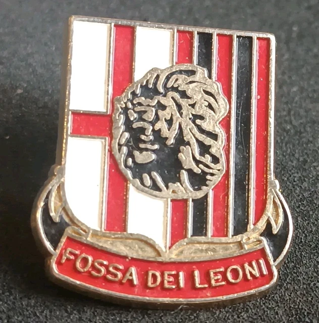 SPILLA PINS DISTINTIVO Stemma Badge Logo Ultras Milan Milano Fossa Dei ...