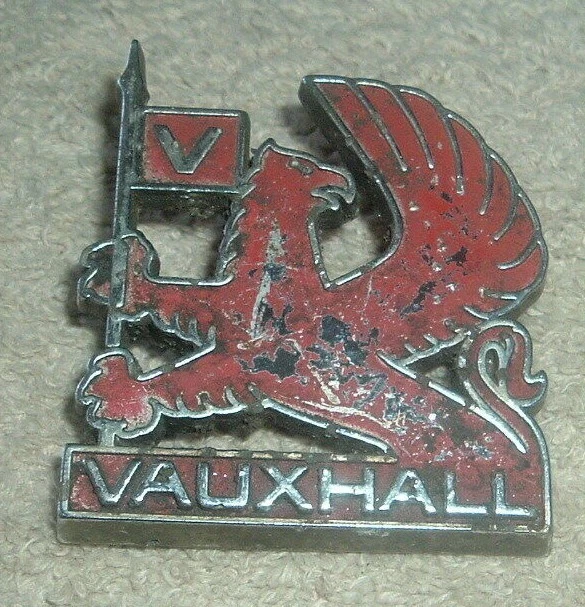 VAUXHALL GRIFFIN BADGE Emblem Logo 91004243 Jf 5872 £5.99 - PicClick UK