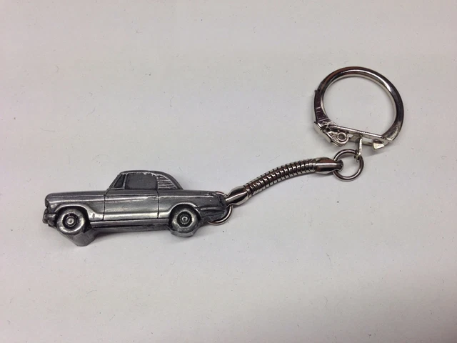 TRIUMPH HERALD COUPE ref248 3D pewter effect snake keyring EUR 9,72 ...