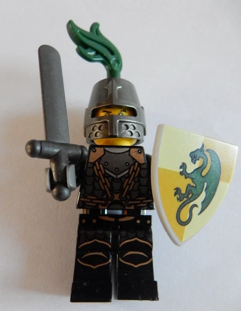 LEGO CASTLE KINGDOMS Dragon Knight Minifigure from set 6918 with ...