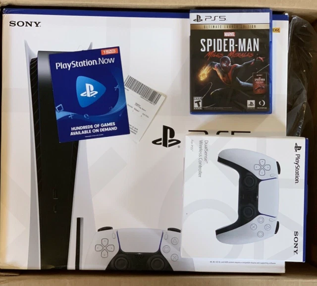 ps5-playstation-5-disc-standard-spider-man-costco-bundle-in-hand