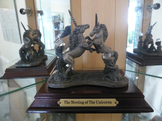 MYTH & MAGIC - 3306 Meeting of the Unicorns - RARE Large Tudor Mint ...