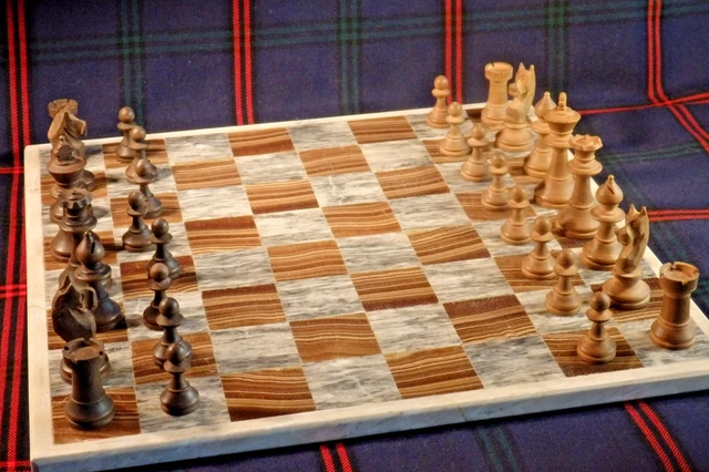 AN OLD VINTAGE Wooden Chess set, King 7cm High £26.70 - PicClick UK