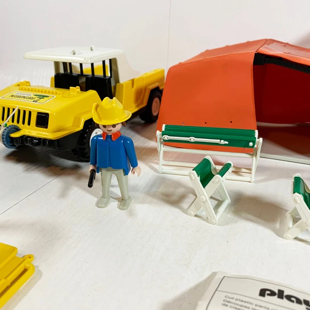 PLAYMOBIL 9768 SAFARI Scene Expedition Ngorongoro Animal Series ...