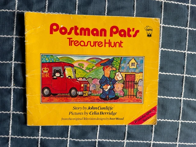 POSTMAN PAT'S TREASURE Hunt Paperback John Cunliffe 1982 print £2.77 ...