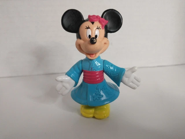 1993 DISNEY WORLD Epcot MINNIE IN JAPAN Mickey Friends Poseable Figure ...