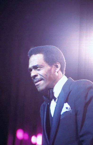 SINGER BROOK BENTON On Stage In Manchester 1983 Old Photo $7.65 ...