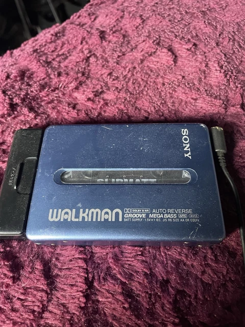 SONY WALKMAN GROOVE WM-EX674 Vintage Metal Clad Personal Cassette ...