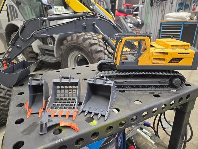 RC4WD EARTH DIGGER 360L Hydraulikbagger im Maßstab 1:14 (gelb) EUR 2. ...