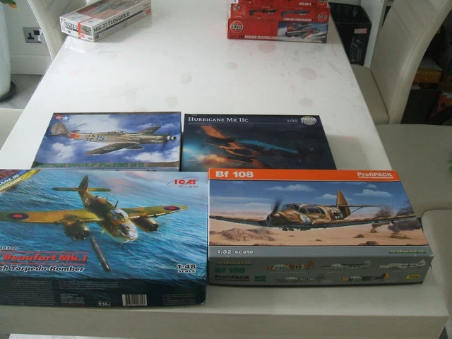 SMALL BUNDLE PLASTIC aircraft scale model kits WWII era 1/48....1/32 ...