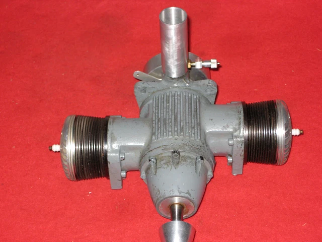 RARE VINTAGE WARTIME 1942 Bantam 3.5 Twin Gas Spark Model Airplane ...