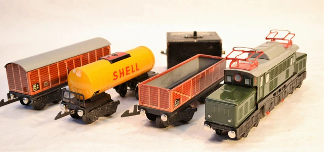 RARE DISTLER (JDN) 0 gauge Freight train set with E 94 crocodile ...
