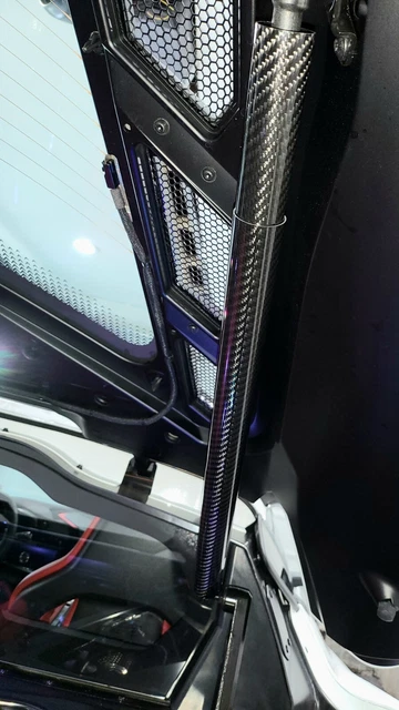 C8 CORVETTE CARBON fiber hood struts. EUR 439,73 - PicClick FR