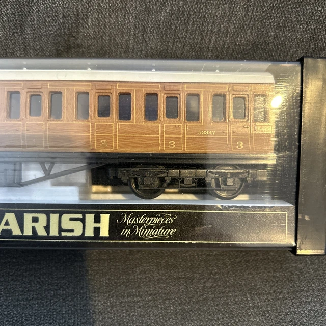 GRAHAM FARISH 10602 Bogie Non-corridor Suburban Composite in LNER Teak ...