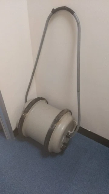 AQUAROLL WATER BARREL + Pull Handle 40 Ltrs Caravan Motorhome Campervan ...