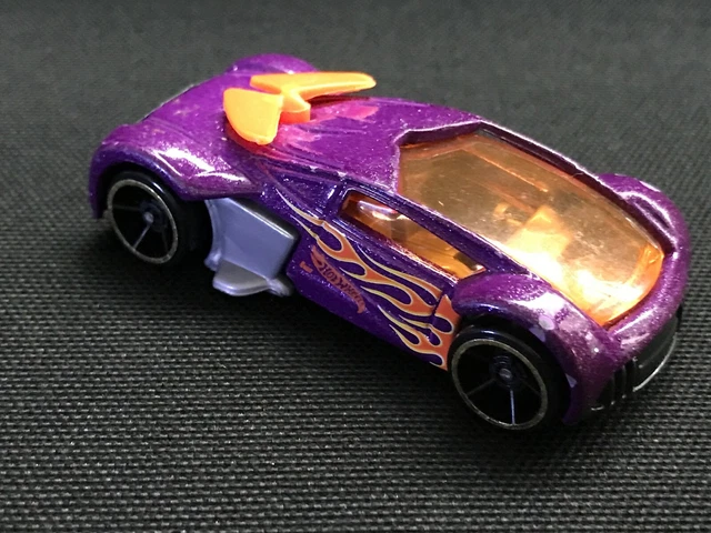 HOT WHEELS PHANTOM Racer Collectable Scale 1:64 EUR 3,68 - PicClick FR