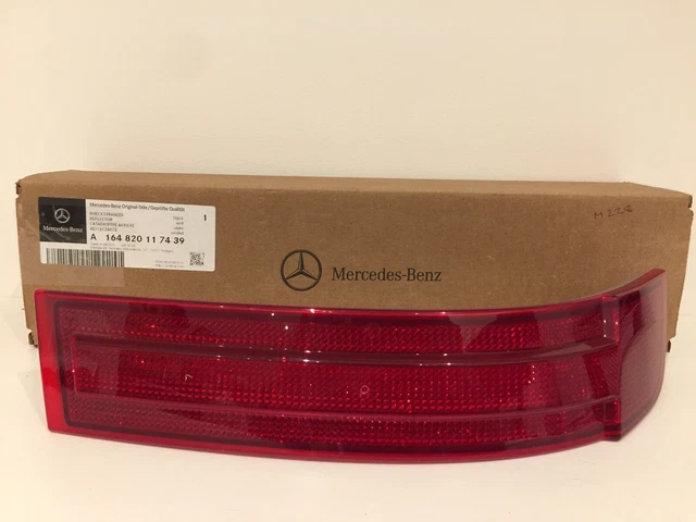 GENUINE MERCEDES BENZ X164 Gl Lh Rear Bumper Reflector Lens A1648201174 ...