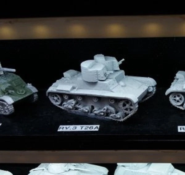 FRIEND OR FOE RV03 1/72 moulé sous pression Seconde Guerre mondiale russe T-26A avec deux ...