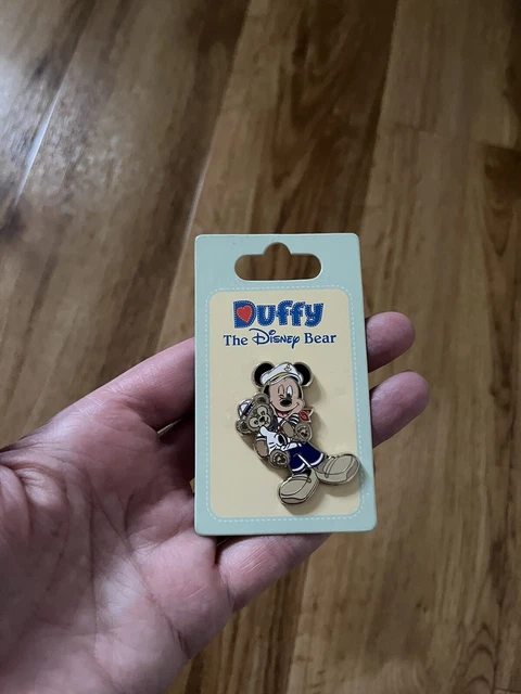 DISNEY CAPTAIN MICKEY And Duffy The Disney Bear - Sailor Costume Pin BN ...
