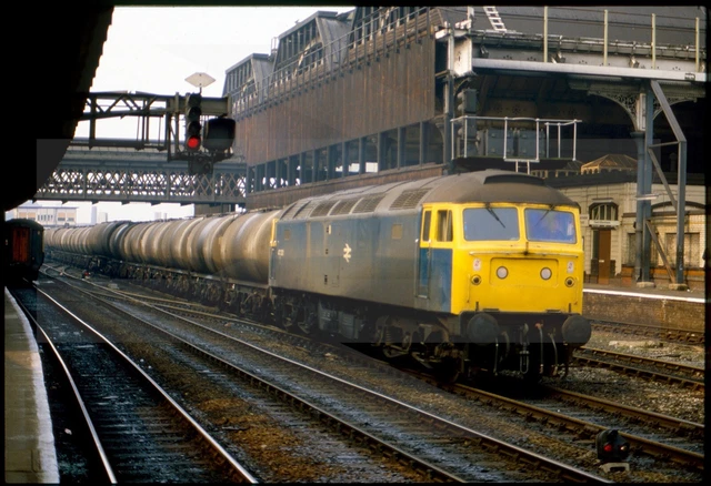 35MM SLIDE CLASS 47/3 47330 Manchester Victoria Block Tank Train early ...