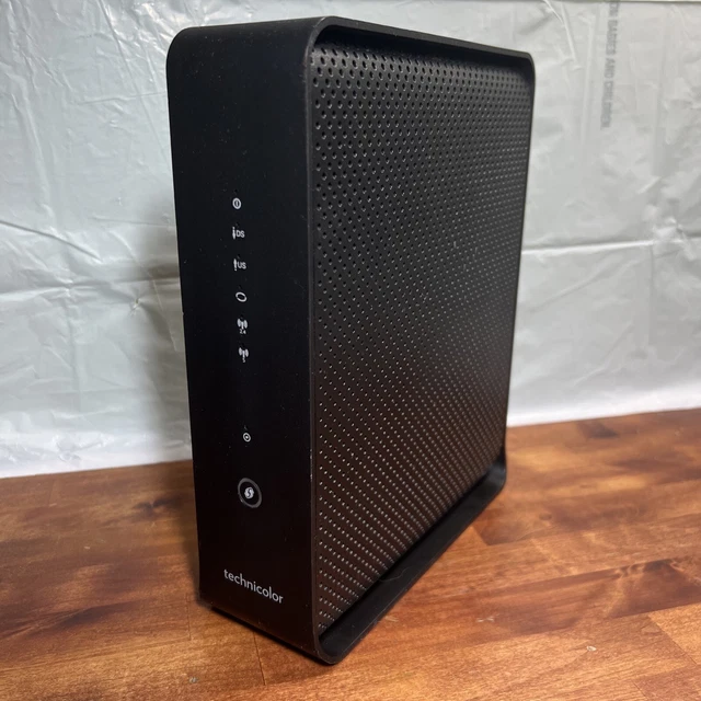 TECHNICOLOR CGA4234 ROUTER via cavo/modem non testato/solo router EUR ...