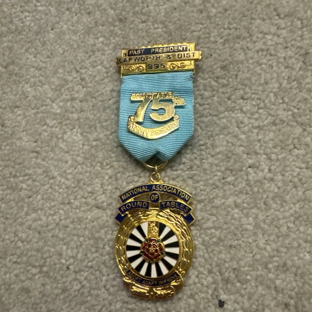 ROUND TABLE PAST President medal. #30 £10.80 - PicClick UK