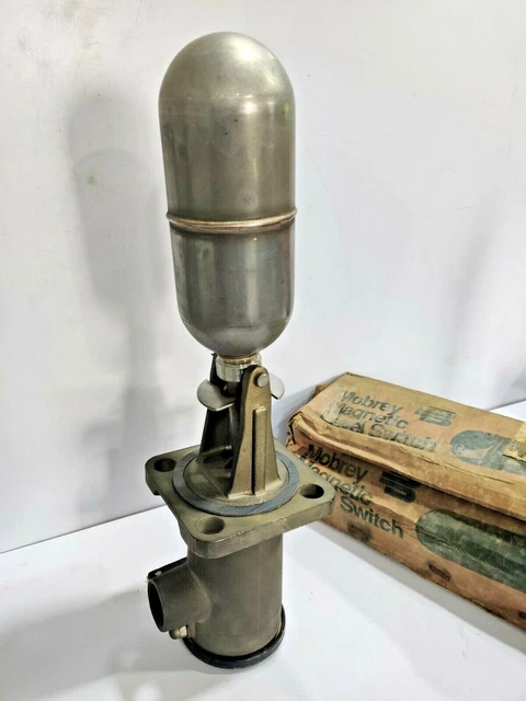 MOBREY MAGNETIC LEVEL Switch S01D/F83 Ac Max 440V 8A 2000Va £466.90 ...