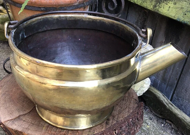 ANTIQUE VICTORIAN BRASS boiling cooking pot cauldron pouring spout iron ...