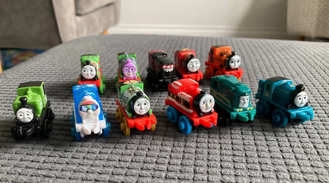 THOMAS THE TANK Engine Mini Trains Bundle X 11 Toy Trains Thomas And ...
