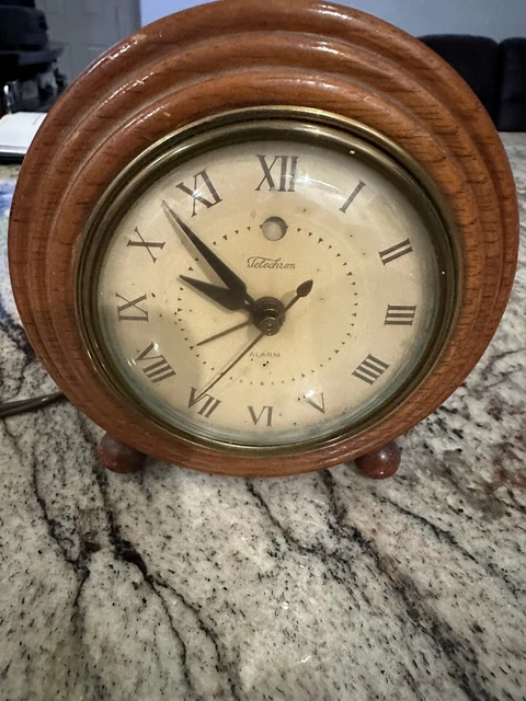 VINTAGE TELECHRON ELECTRIC Alarm Clock Wood Desktop Round Model 7H133 £ ...