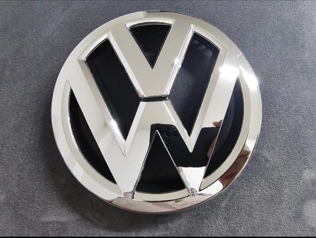 VW TIGUAN 5N Mk3 Front Main Grille Badge 561853600 From 2012 To 2016 B ...
