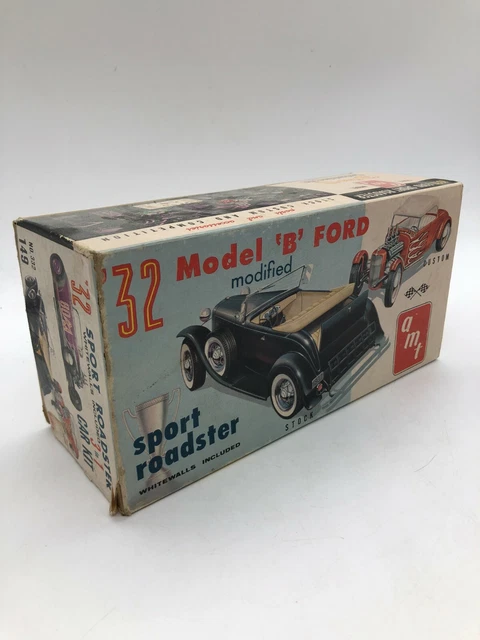 AMT '32 MODEL B Ford 1:25 Scale Model Car Kit - Sport Roadster - BOX ...